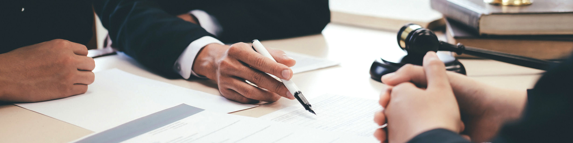 Legal Contract Review Services